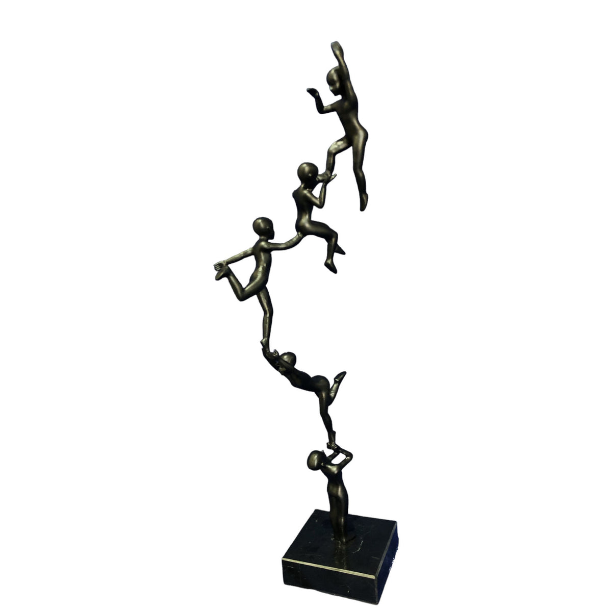 Five-Figure Balancing Act – Flourish_ph